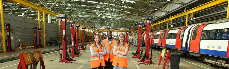 Telecommunications Engineering Apprenticeship | Degree Apprenticeships ...